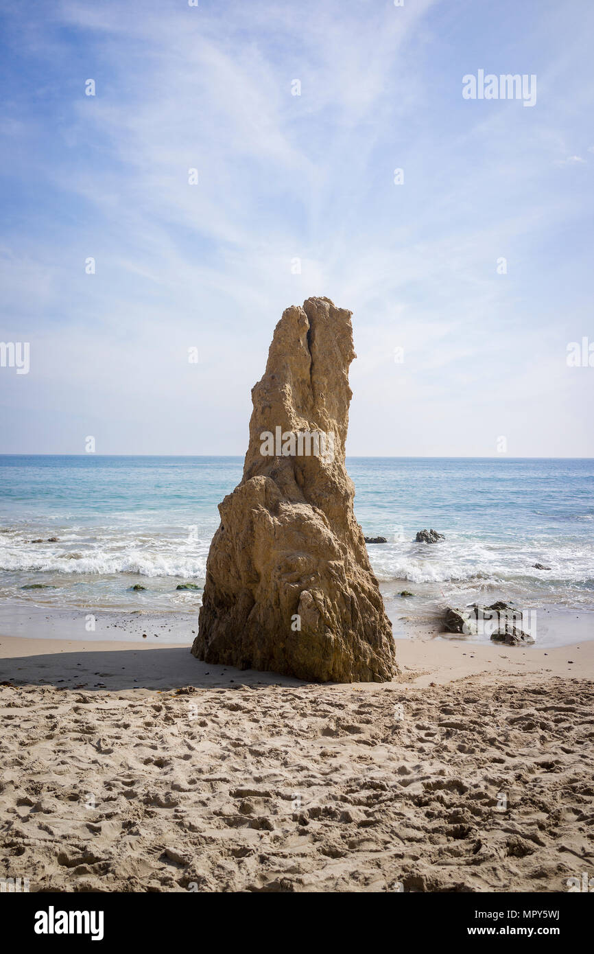 Rock on beach sky hi-res stock photography and images - Alamy