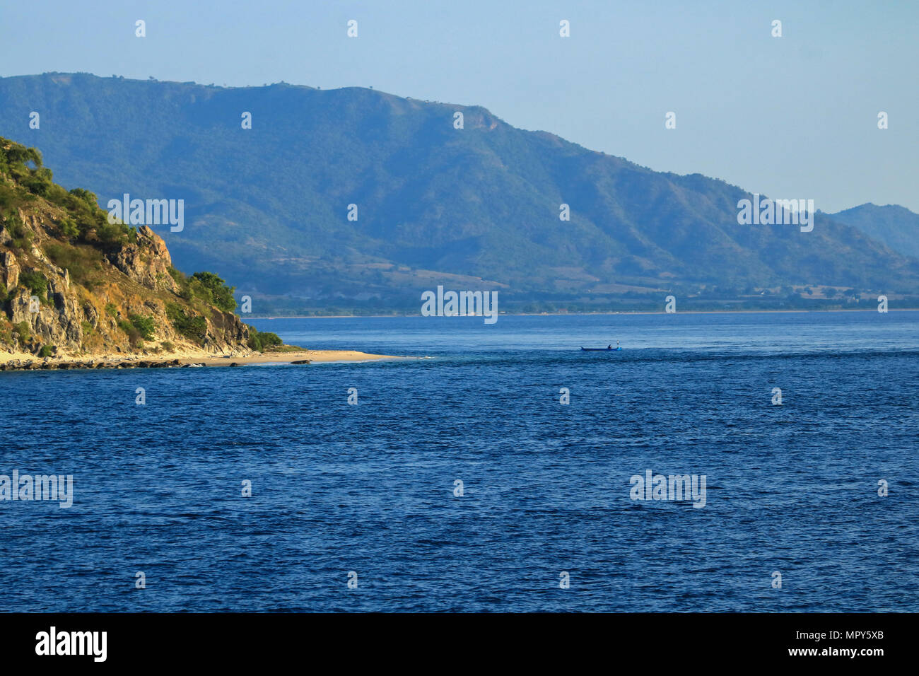 Lesser sunda chain of island hi-res stock photography and images - Alamy