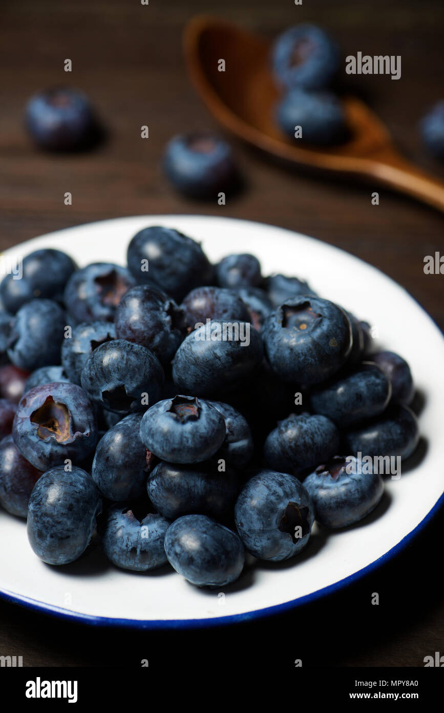 Blueberries in plate hi-res stock photography and images - Alamy