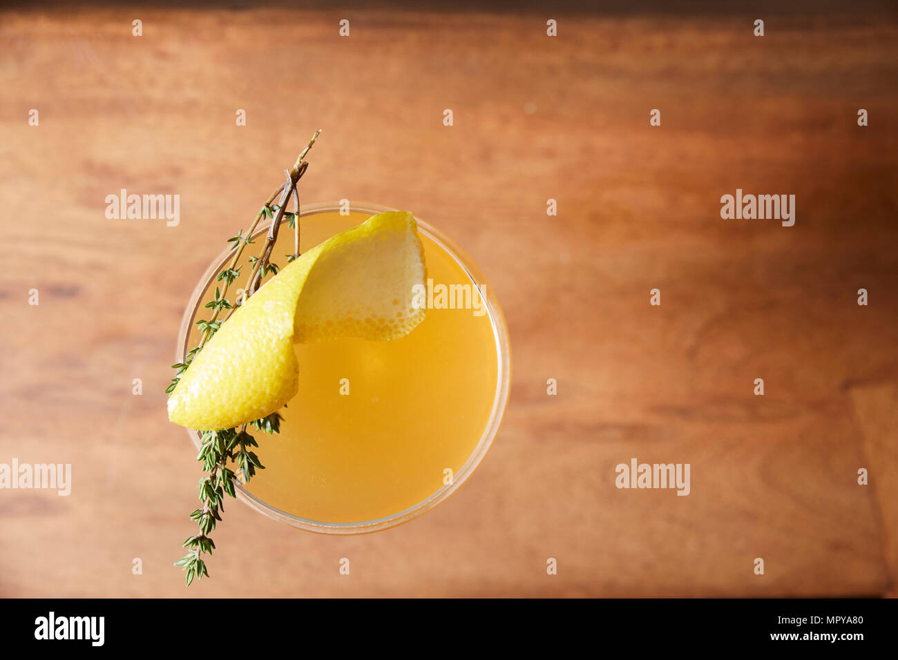 Cocktail with view hi-res stock photography and images - Alamy