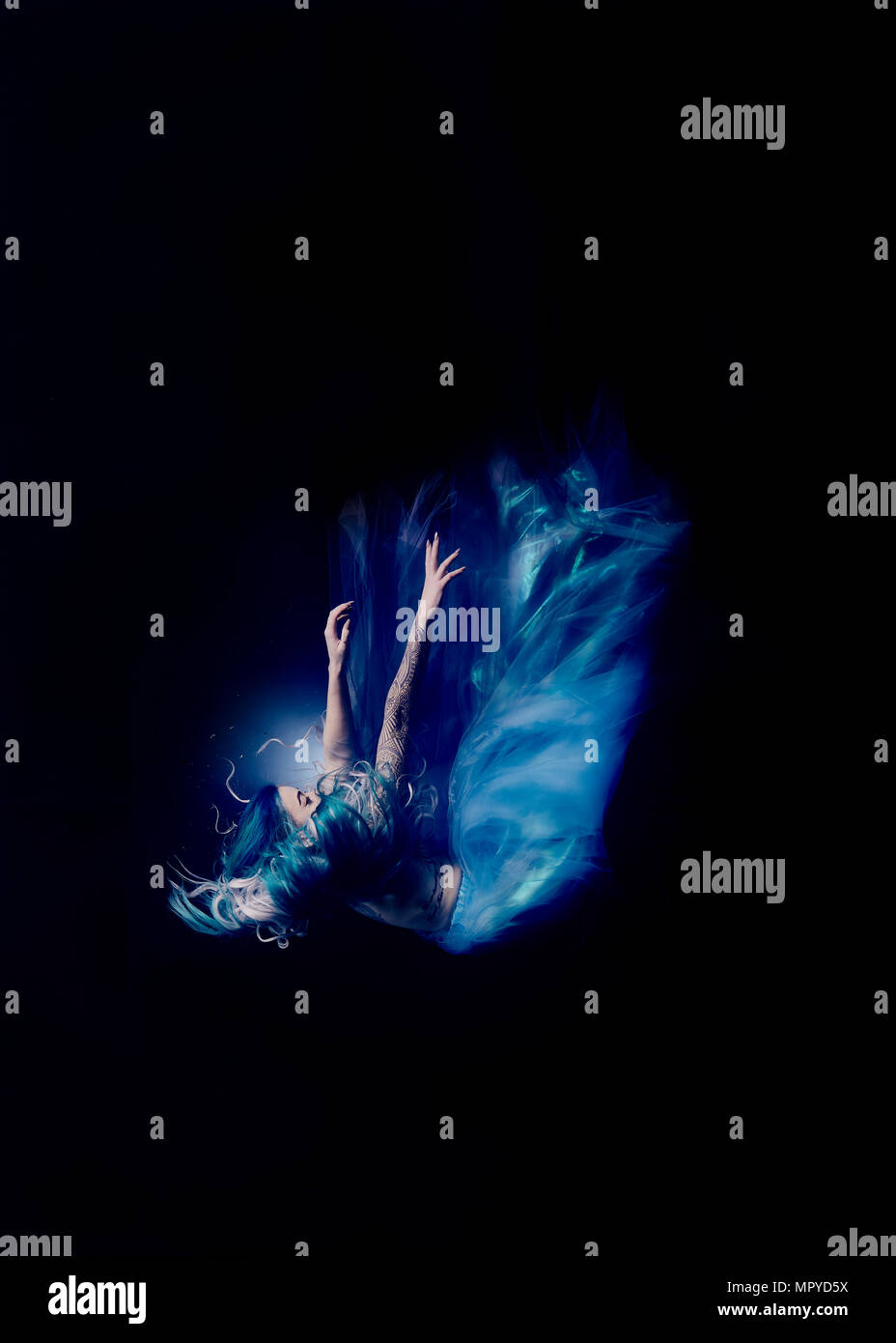 Warrior princess hi-res stock photography and images - Alamy