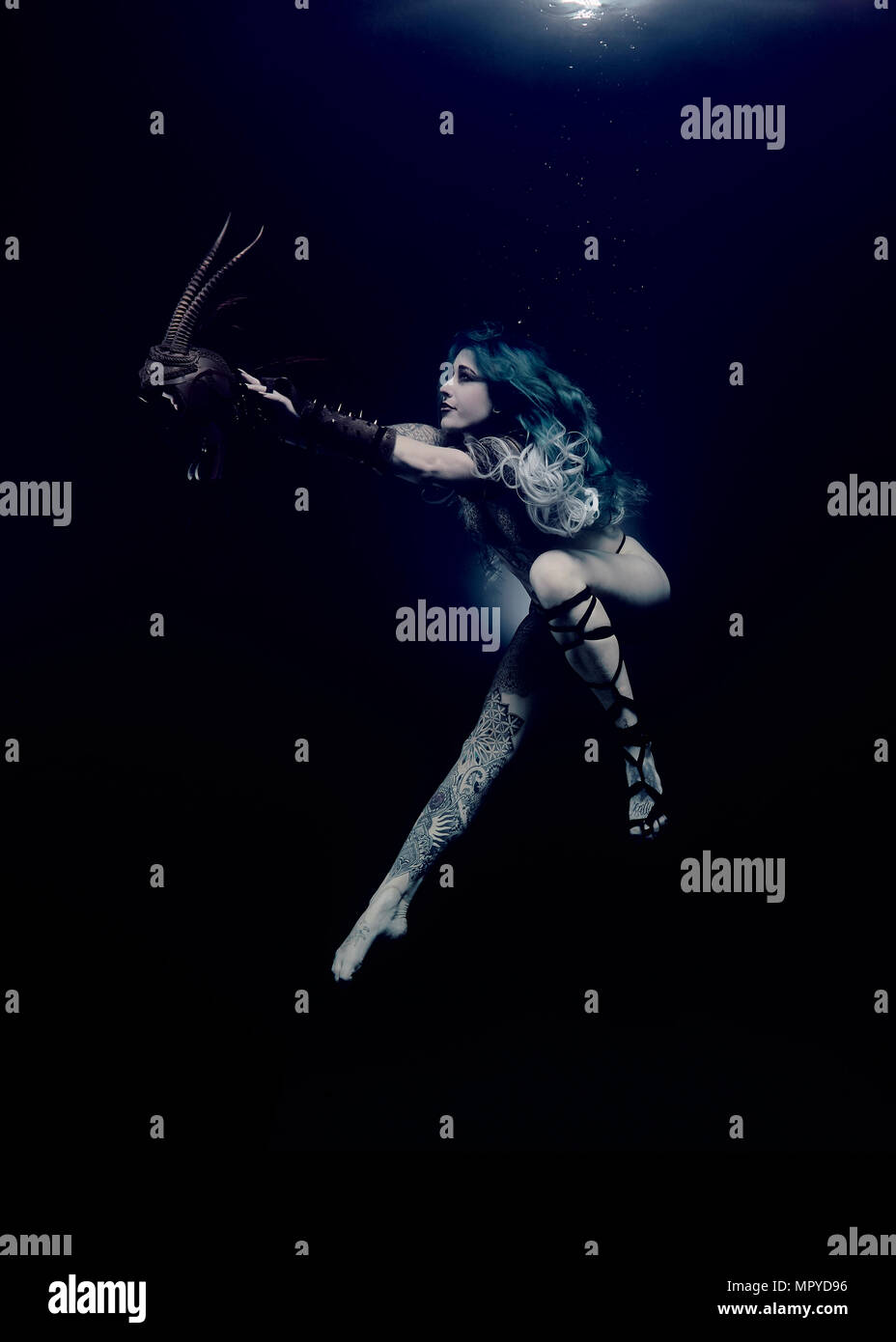 Woman underwater dive falling hi-res stock photography and images - Alamy