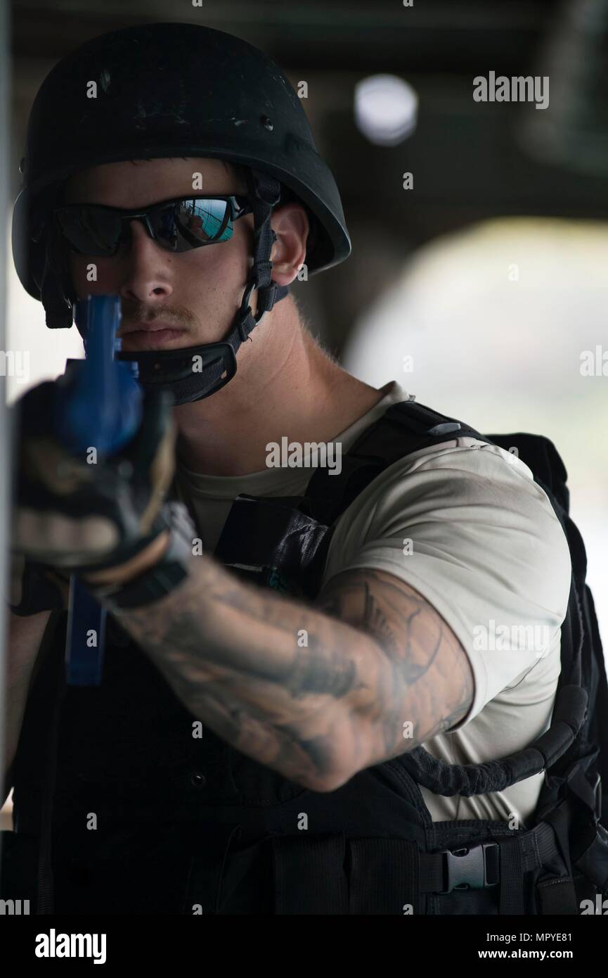 170420-N-FQ994-142 SOUDA BAY, Greece (April 20, 2017) Cryptologic ...