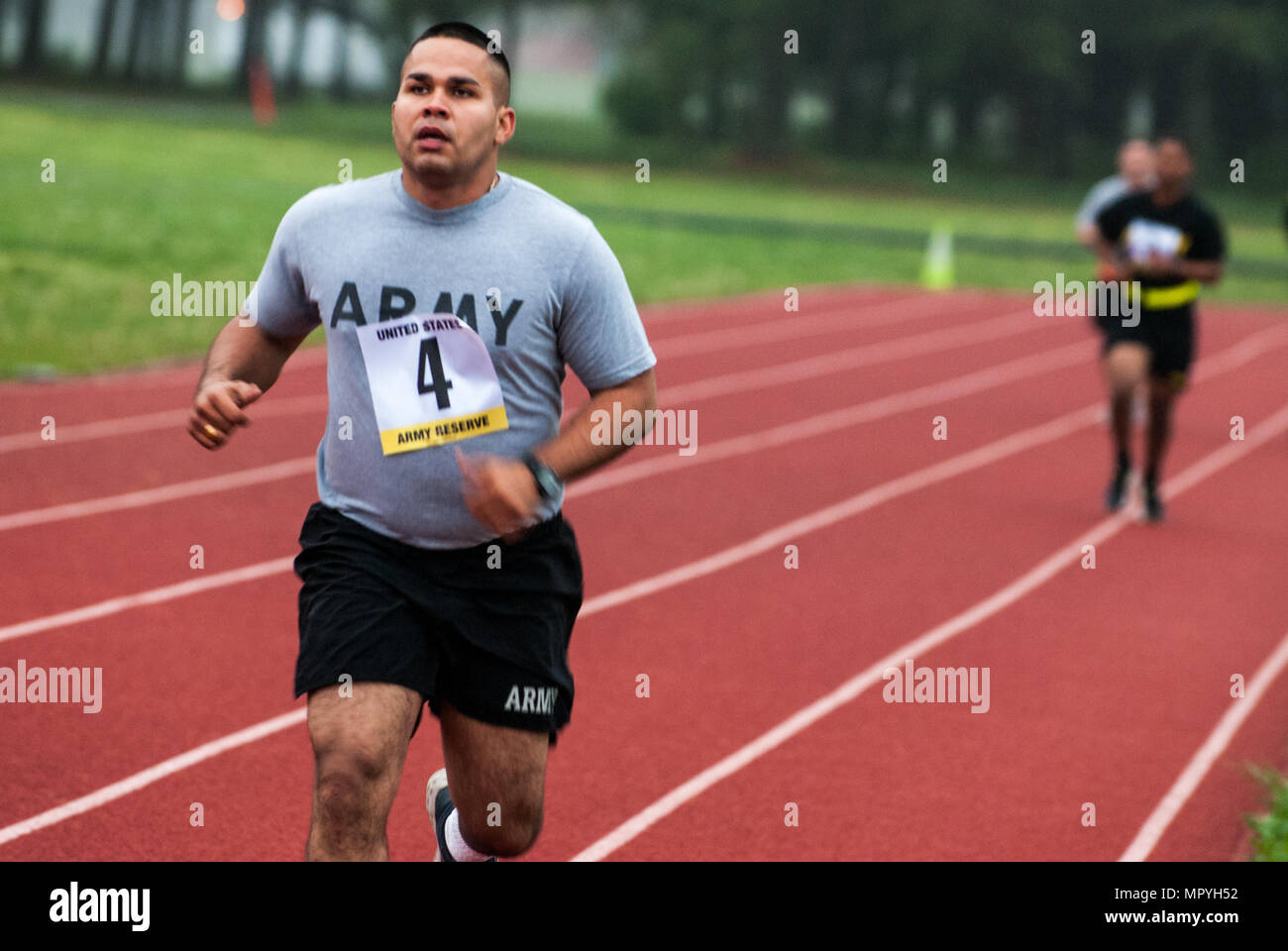 Sgt. Roberto Cruz of the 387th Engineer Company, 301st Maneuver ...