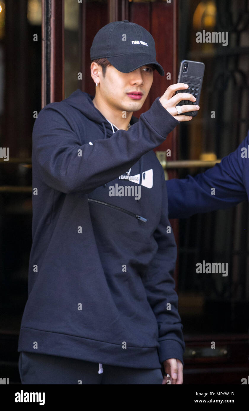Jackson wang hi-res stock photography and images - Alamy