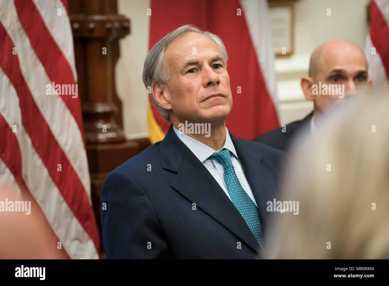 Texas gov greg abbott hosts hi-res stock photography and images - Alamy