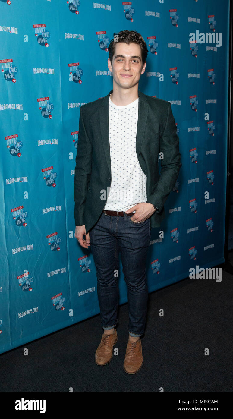 New York, USA - May 24, 2018: Cheech Manohar attends Broadway.com ...