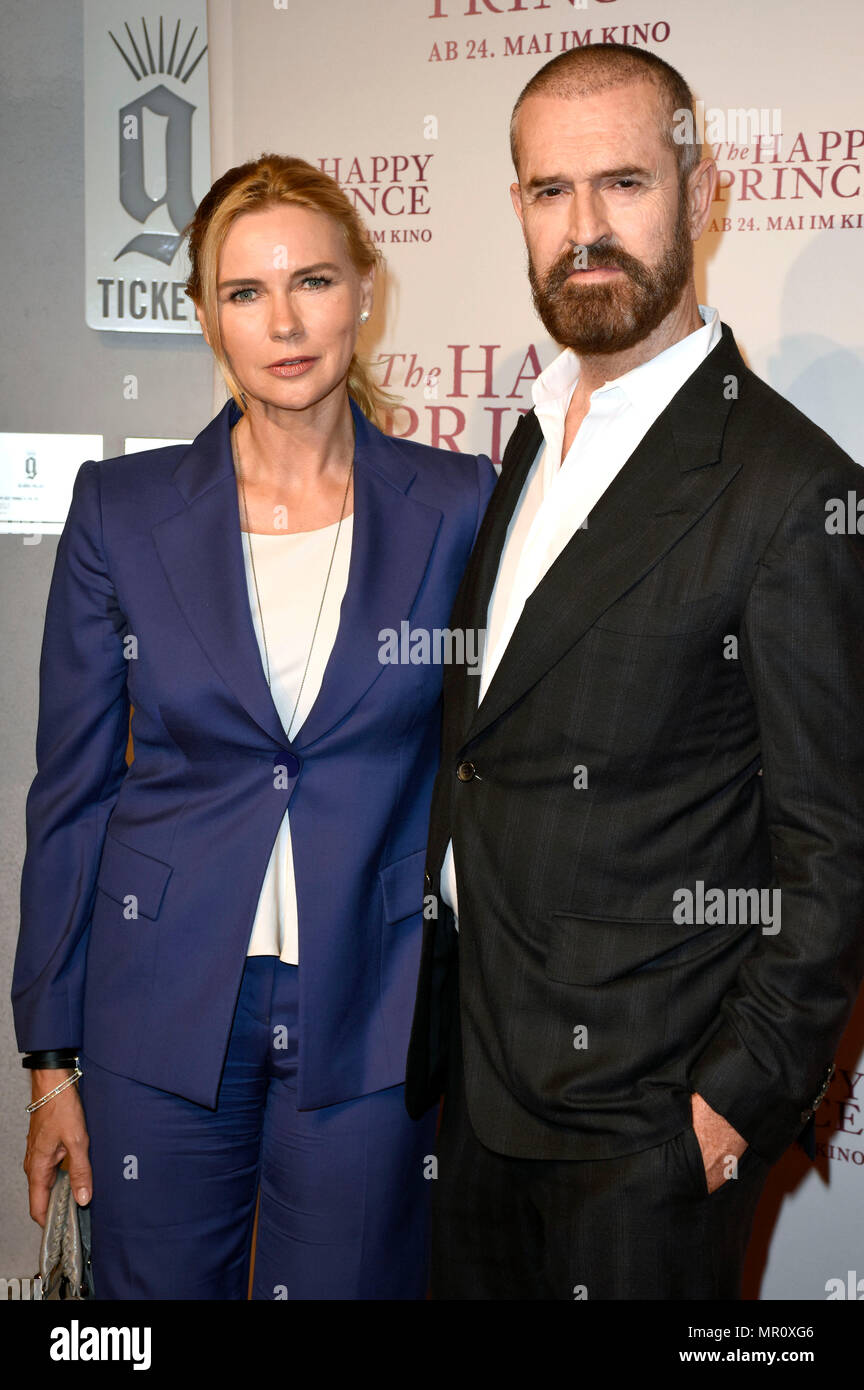 Gloria everett hi-res stock photography and images - Alamy