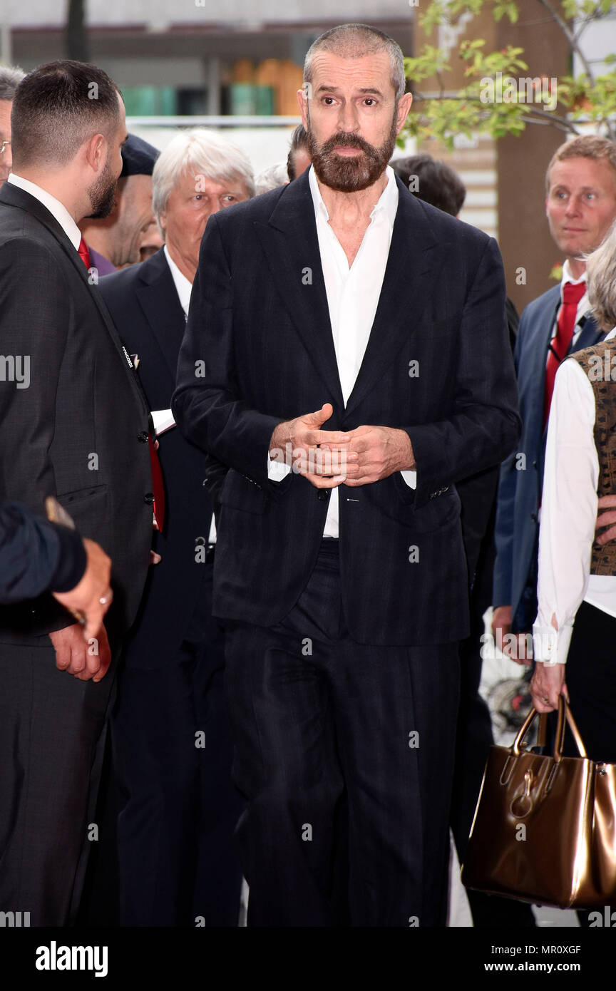 Munich, Deutschland. 23rd May, 2018. Rupert Everett at the premiere of ...