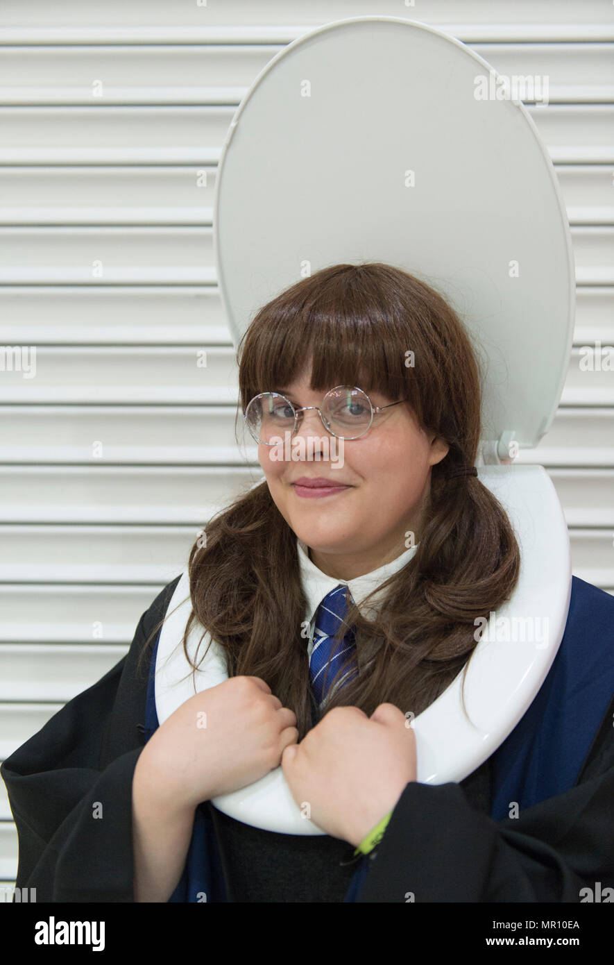 Moaning myrtle from harry potter hi-res stock photography and images ...