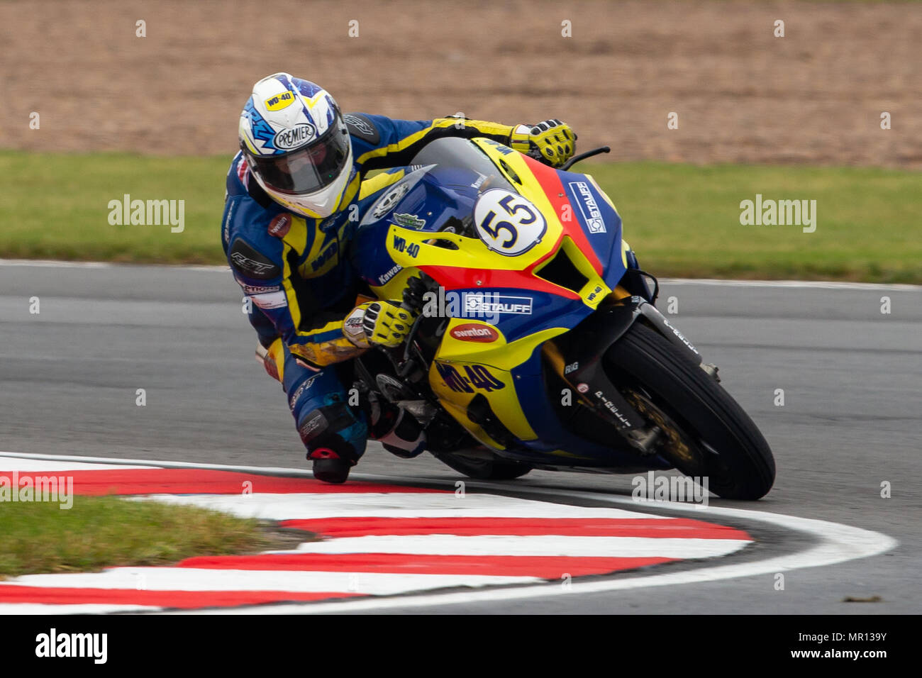 Wd40 hi-res stock photography and images - Alamy