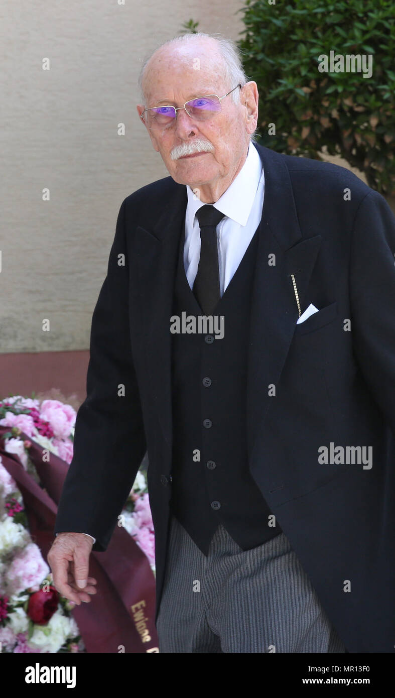 25 May 2018, Germany, Altshausen: Max, Margrave of Baden, leaves the ...