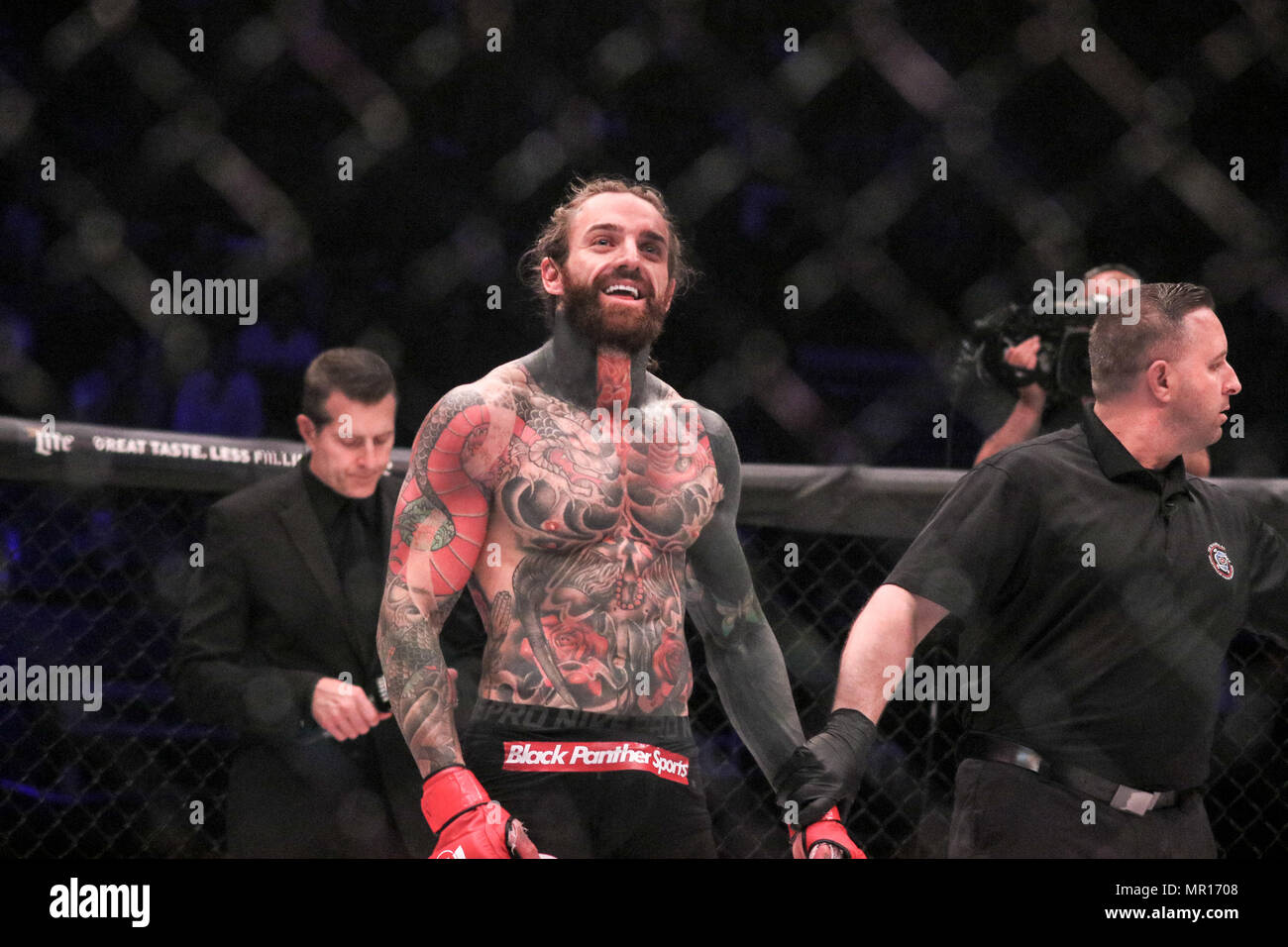 Dan griffiths hi-res stock photography and images - Alamy