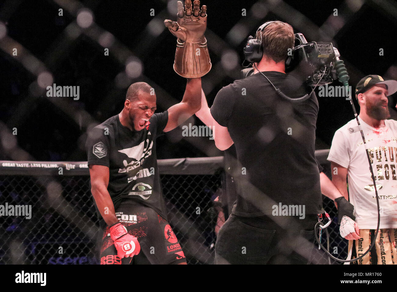 Sse page hi-res stock photography and images - Alamy