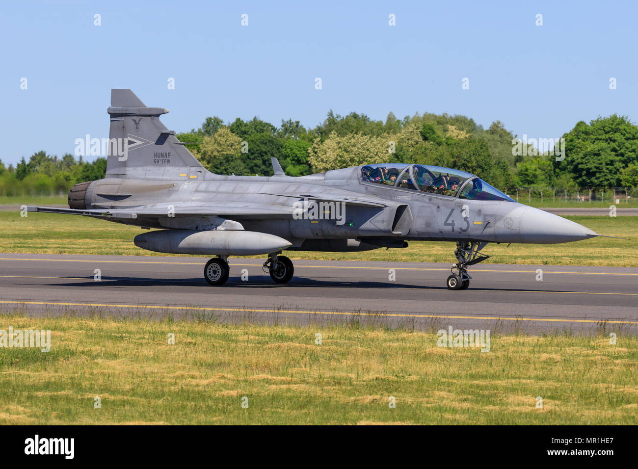 Gripen sunset hi-res stock photography and images - Alamy