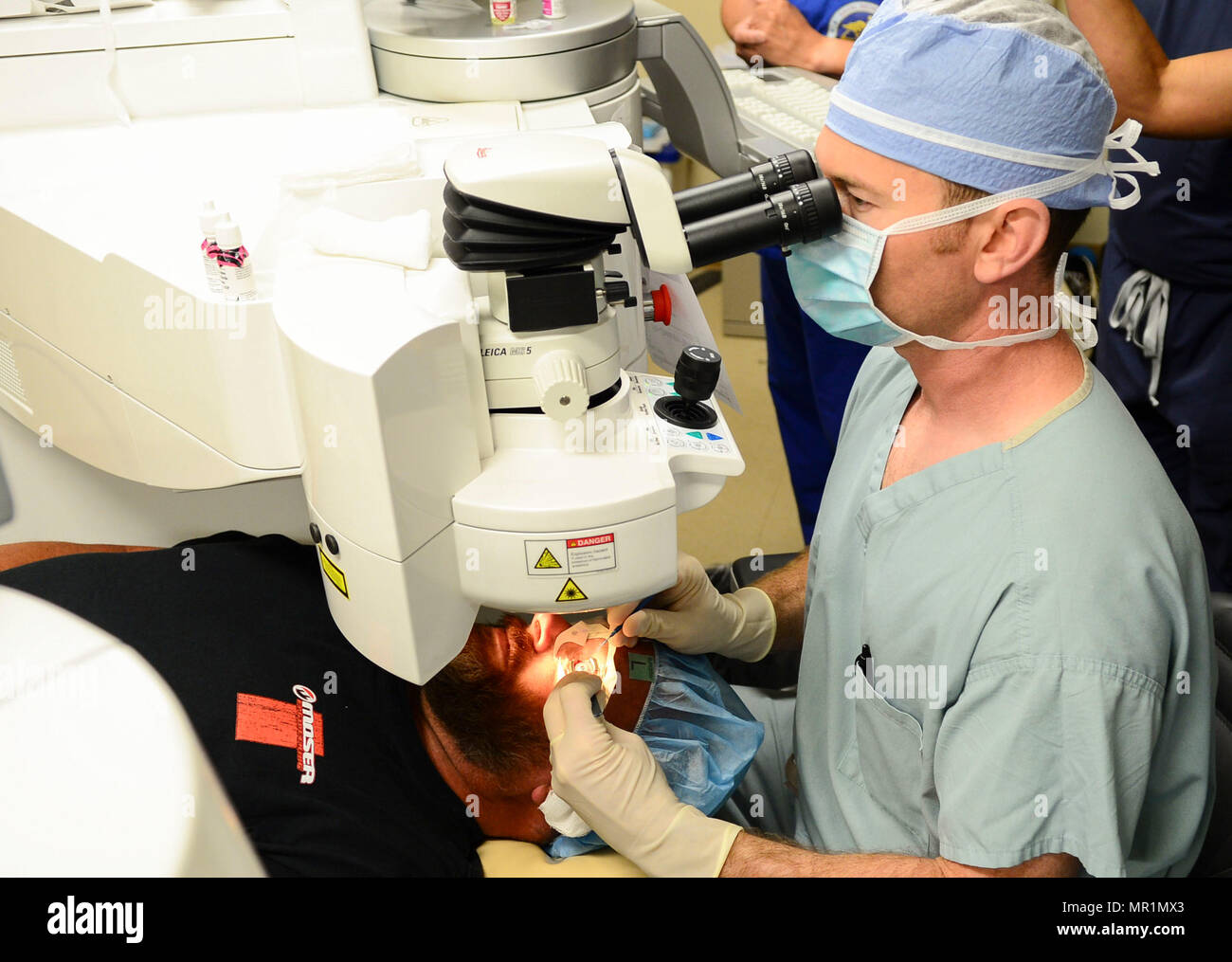 Cornea layers hi-res stock photography and images - Alamy