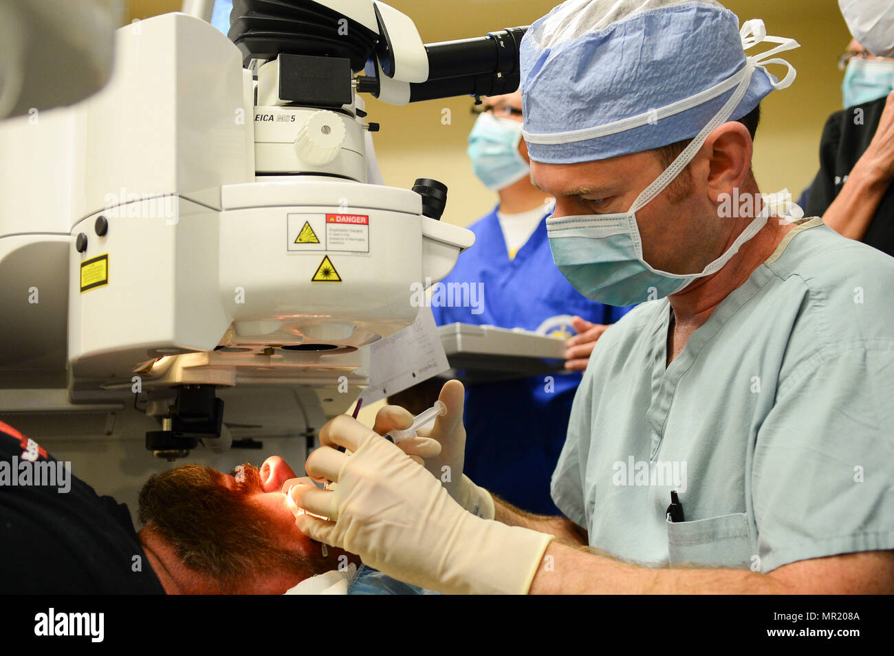 Cornea layers hi-res stock photography and images - Alamy