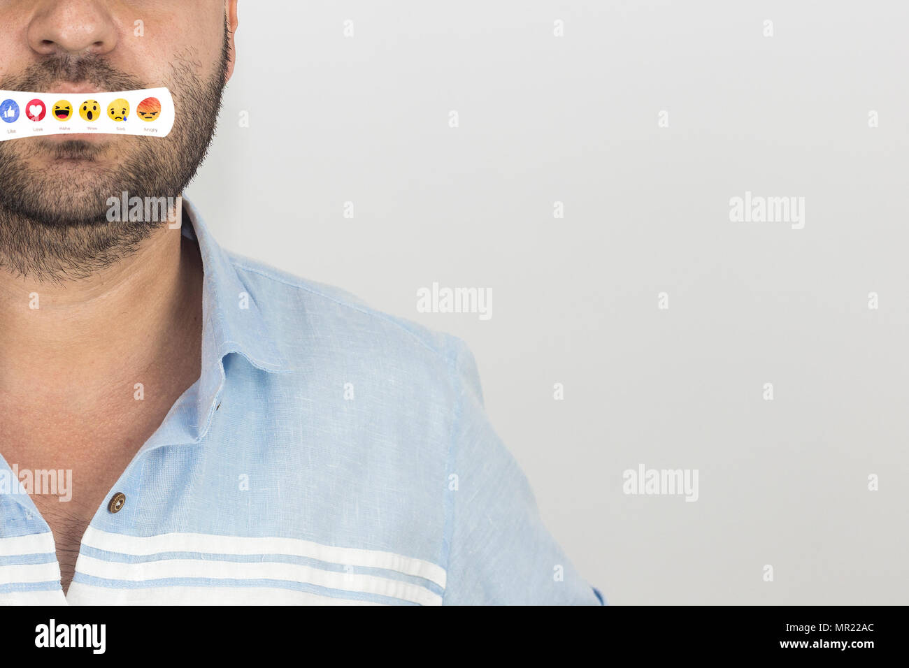 Cartoon emoticons hi-res stock photography and images - Alamy