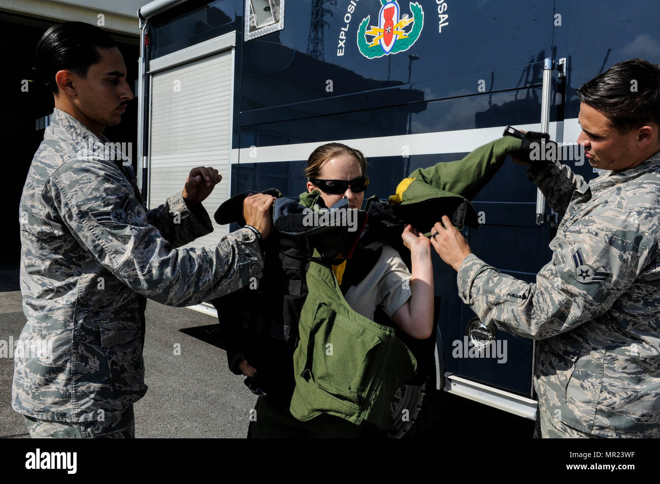 U.S. Air Force Tech. Sgt. Rebecca Kimberling, 18th Civil Engineer ...