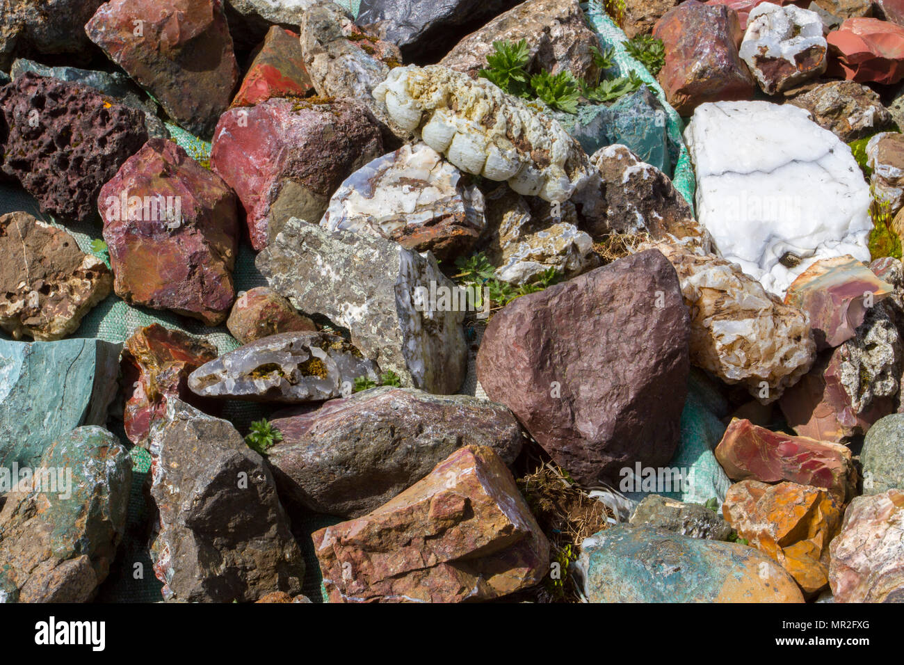 Sedimentary rocks construction hi-res stock photography and images - Alamy