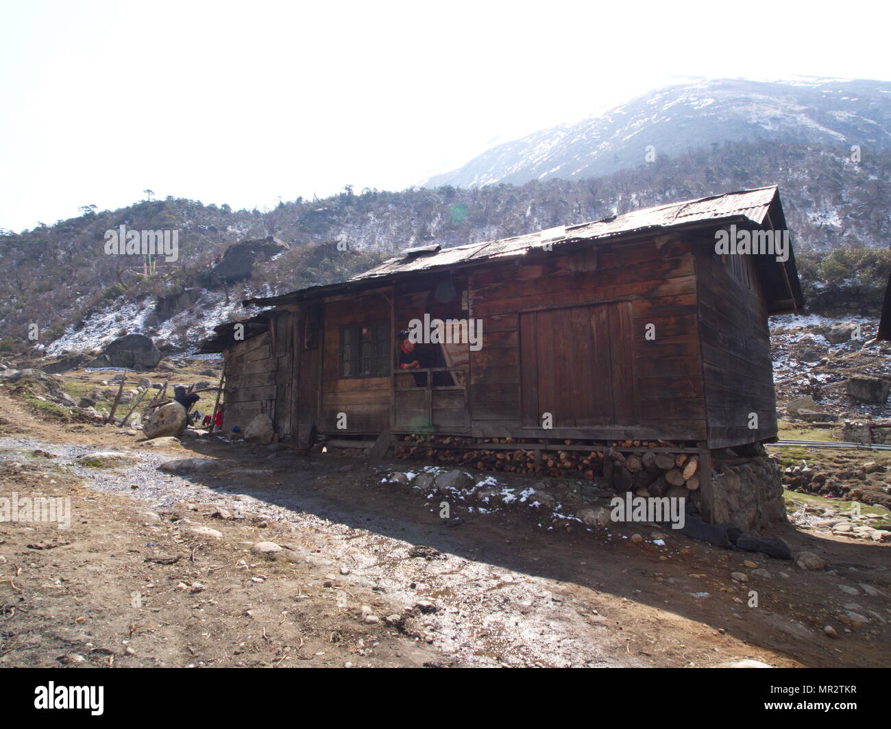 Road Trip to Yumthang Valley ,Sikkim INDIA , 15th APRIL 2013. Yumthang ...