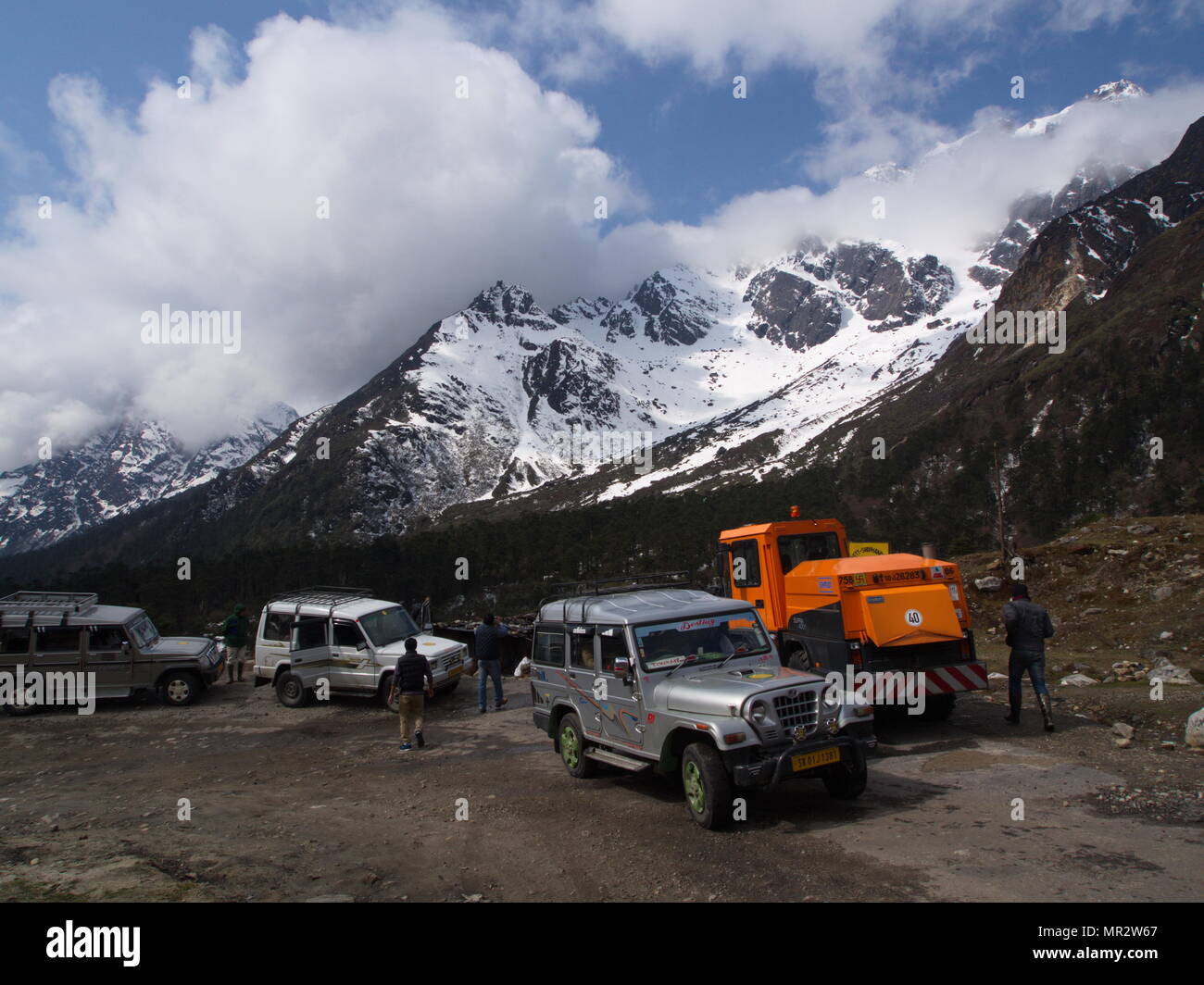 The Zero Point Sikkim, Where Civilians Road Ends to Heaven,Sikkim INDIA ...