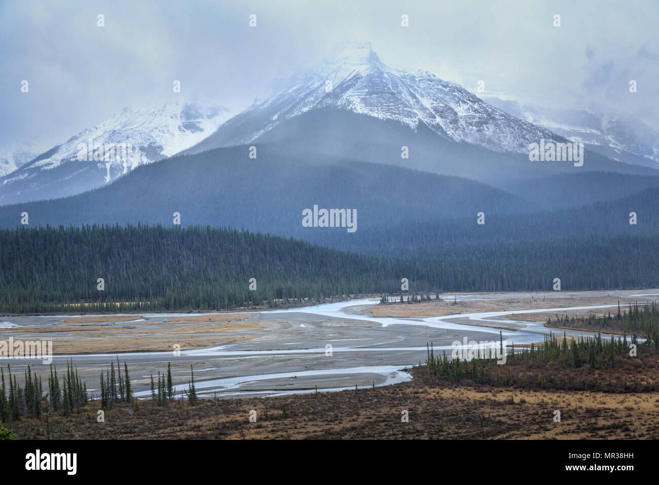 Saskatchewan river crossing hi-res stock photography and images - Alamy