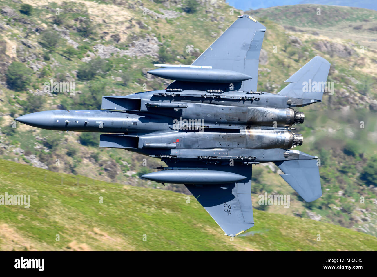 USAF F-15E Strike Eagle flying through the Mack Loop Stock Photo - Alamy