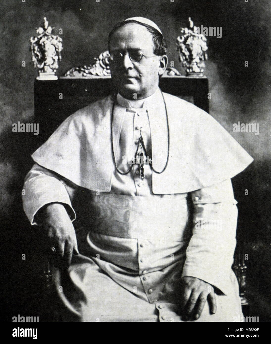Portrait pope pius xi hi-res stock photography and images - Alamy