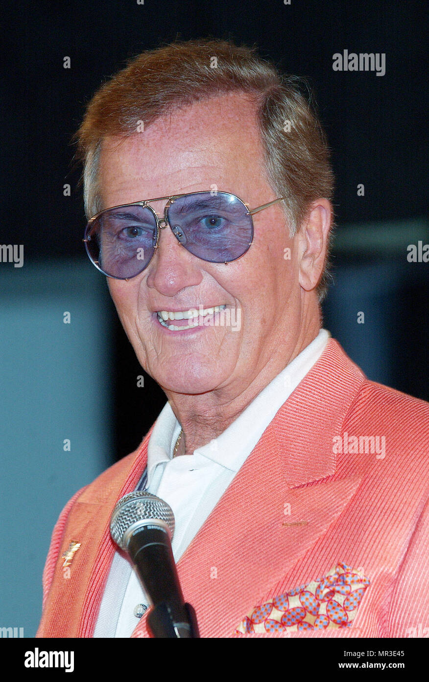 Pat boone hi-res stock photography and images - Alamy