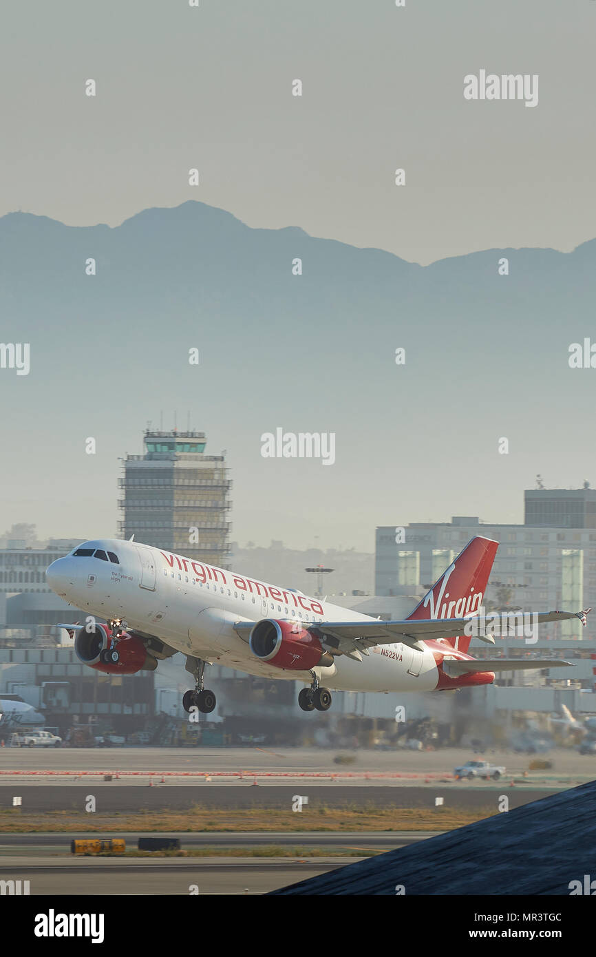 Old control tower lax hi-res stock photography and images - Alamy