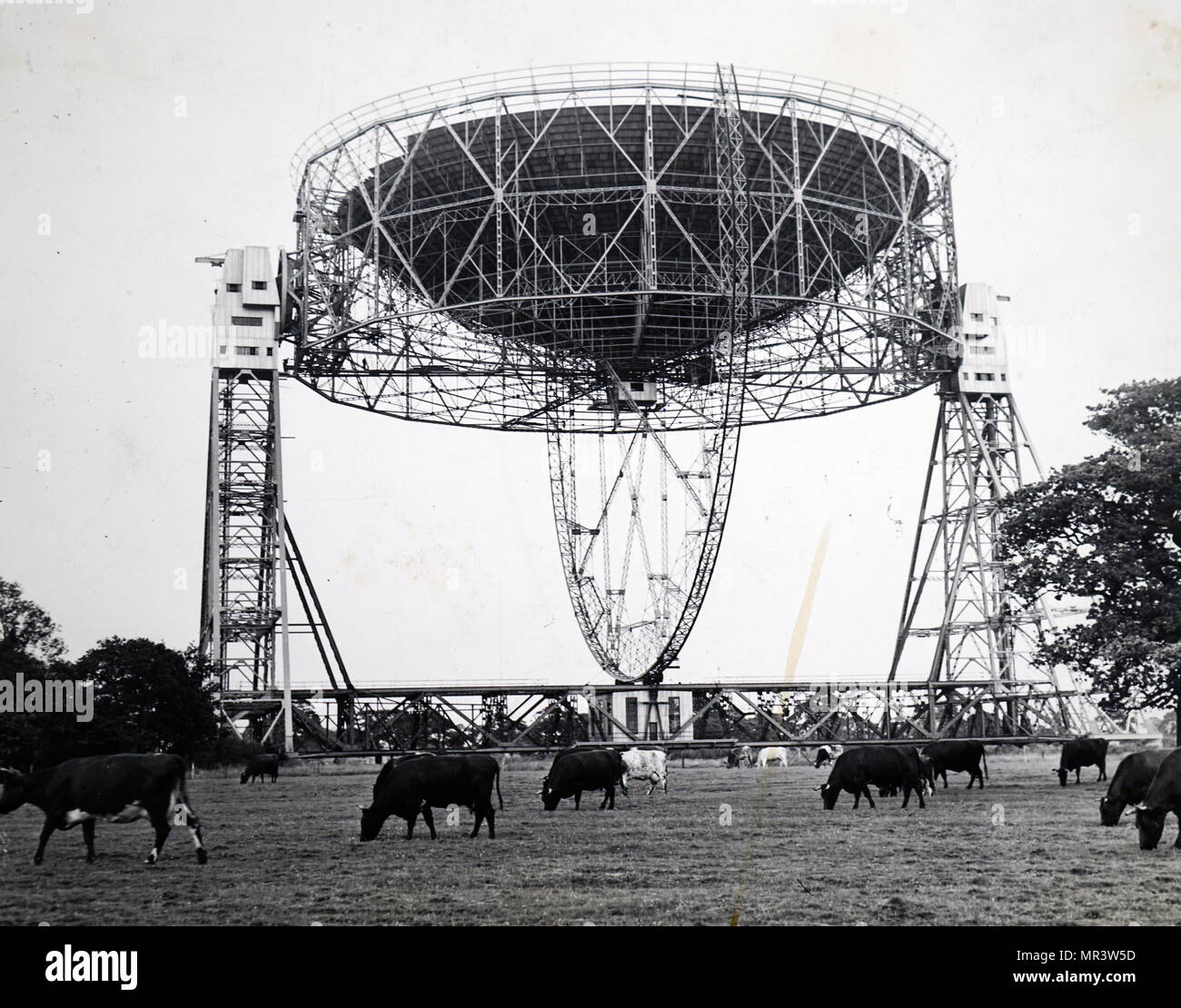 Photograph of a radio telescope. A radio telescope is a specialised ...