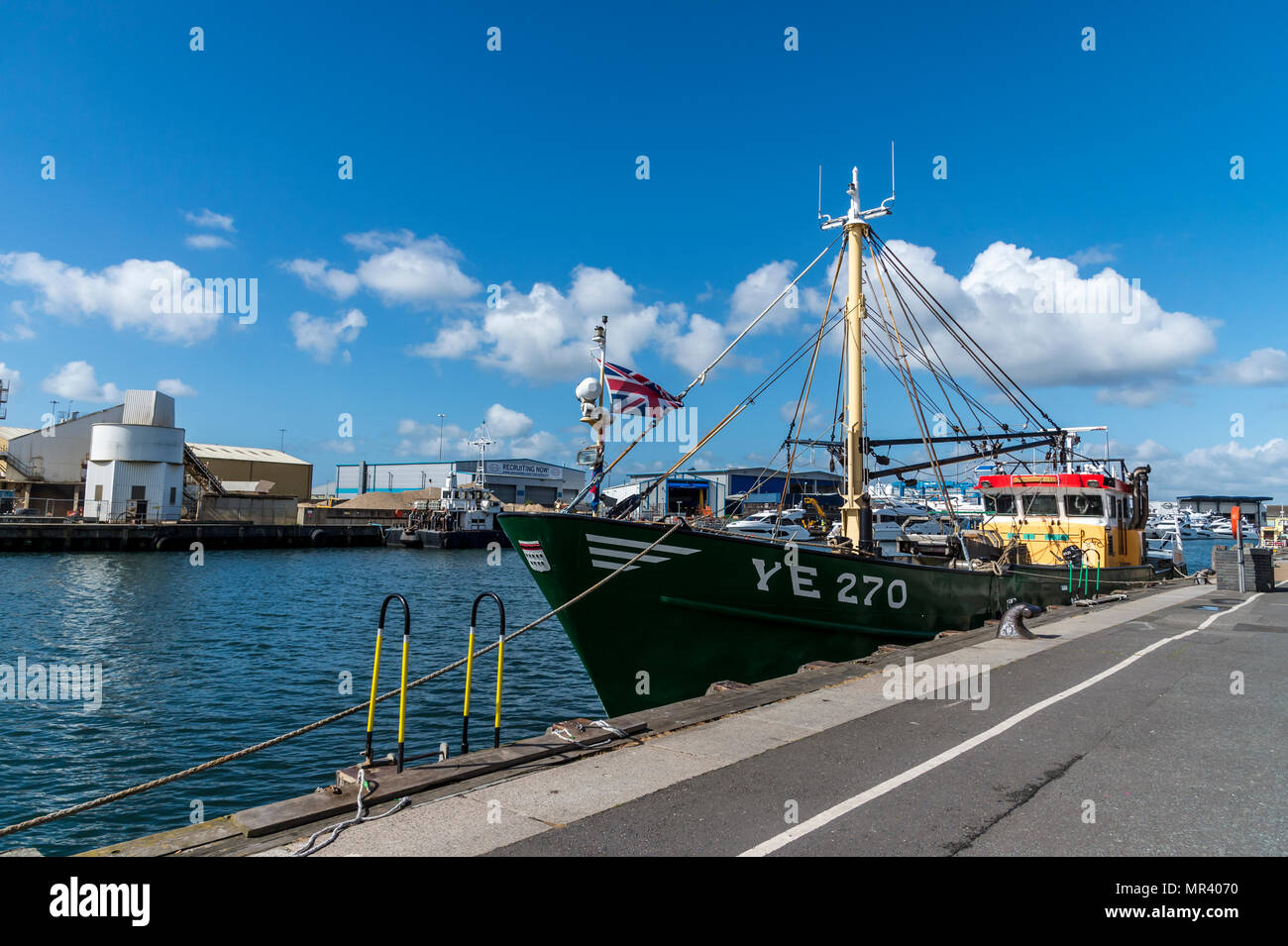 Poole harbour and marina along Poole's sea front promenade Stock Photo ...