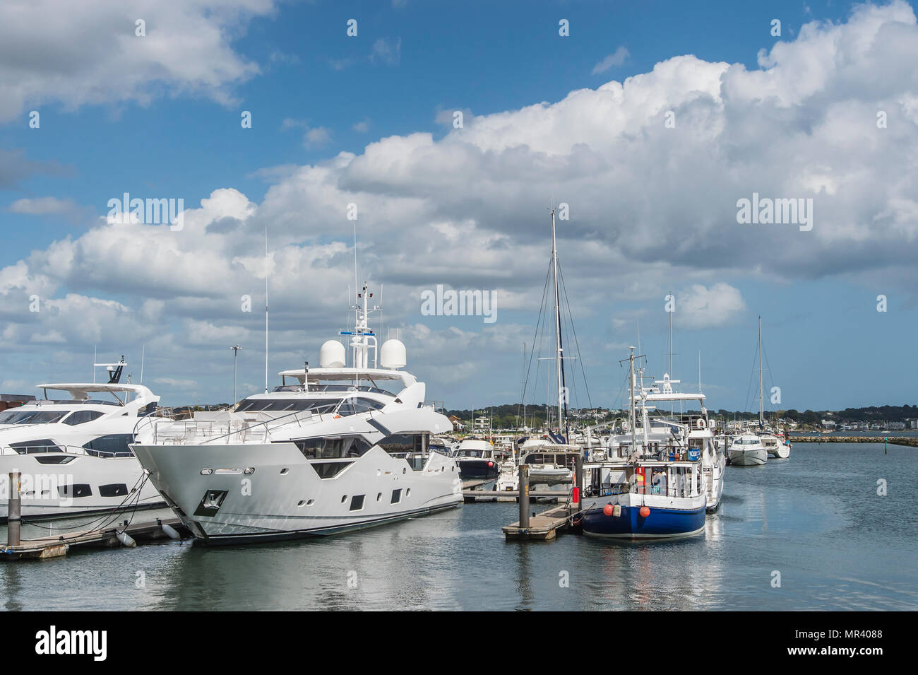 Pole harbour and marina along Poole's sea front promenade Stock Photo ...