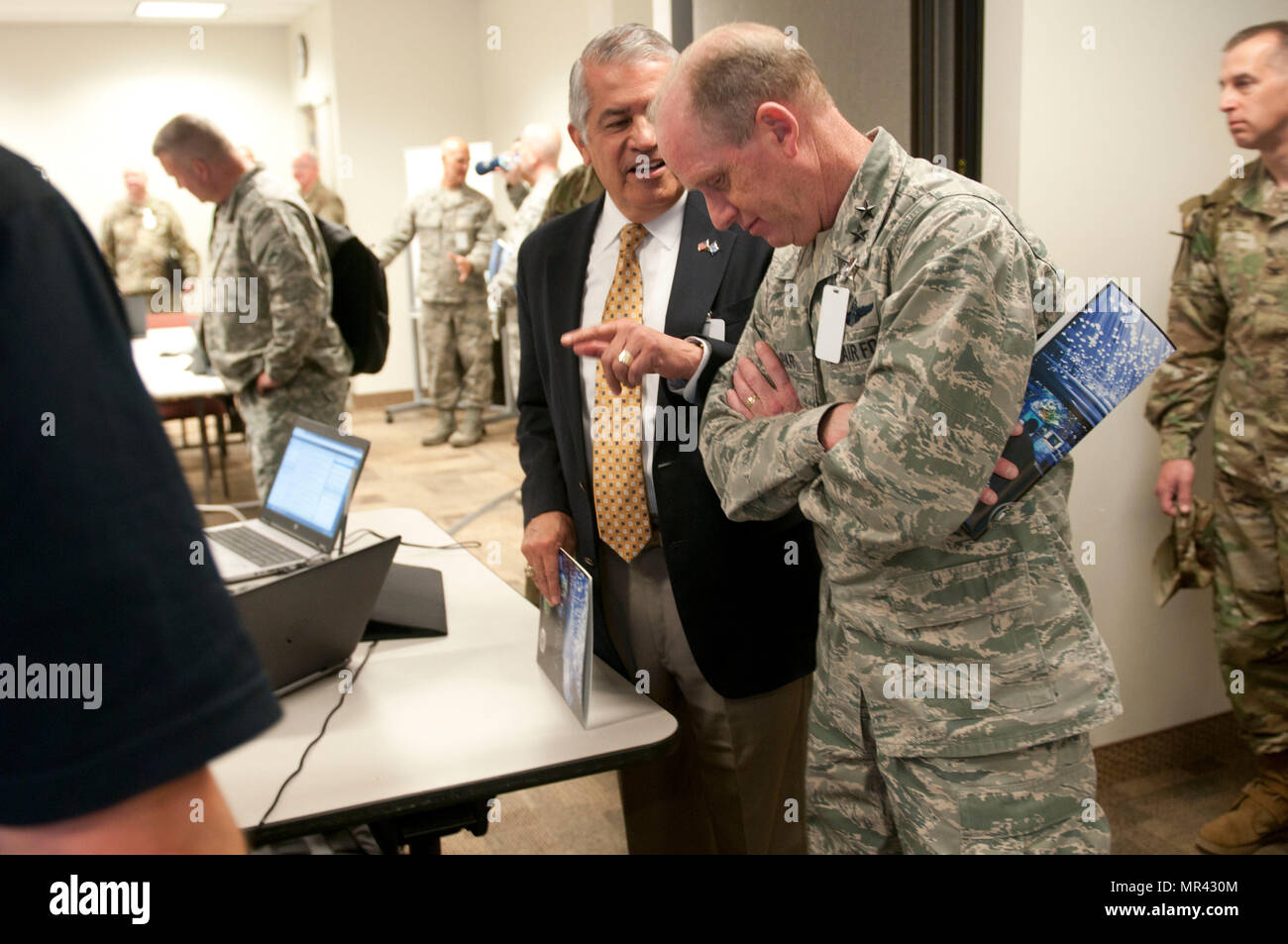 Maj gen don dunbar hi-res stock photography and images - Alamy