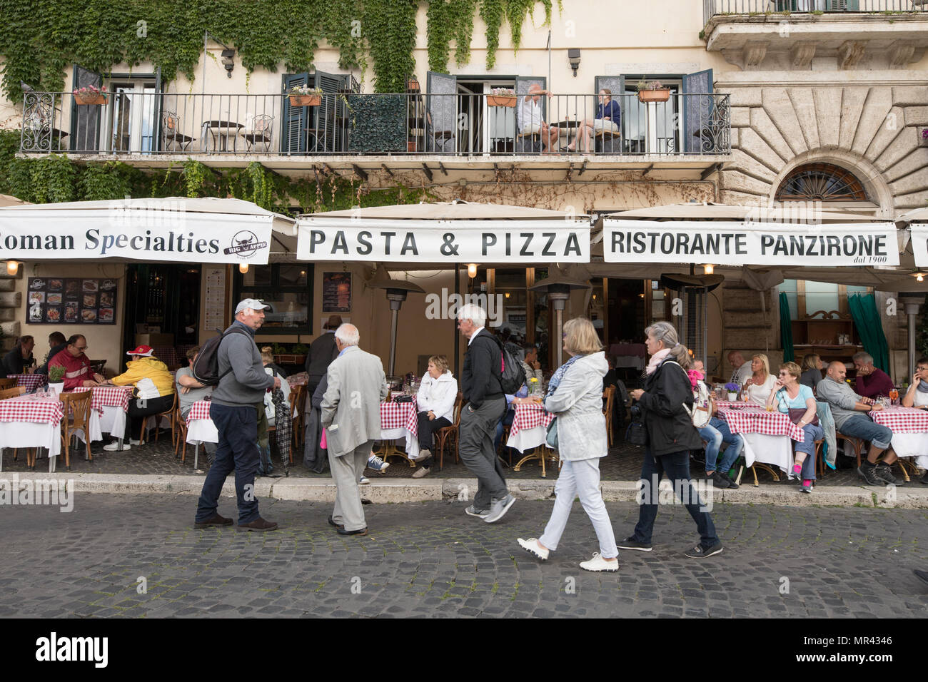 Restaurant pizzeria Piazza Navona, people tourists sitting terrace in ...