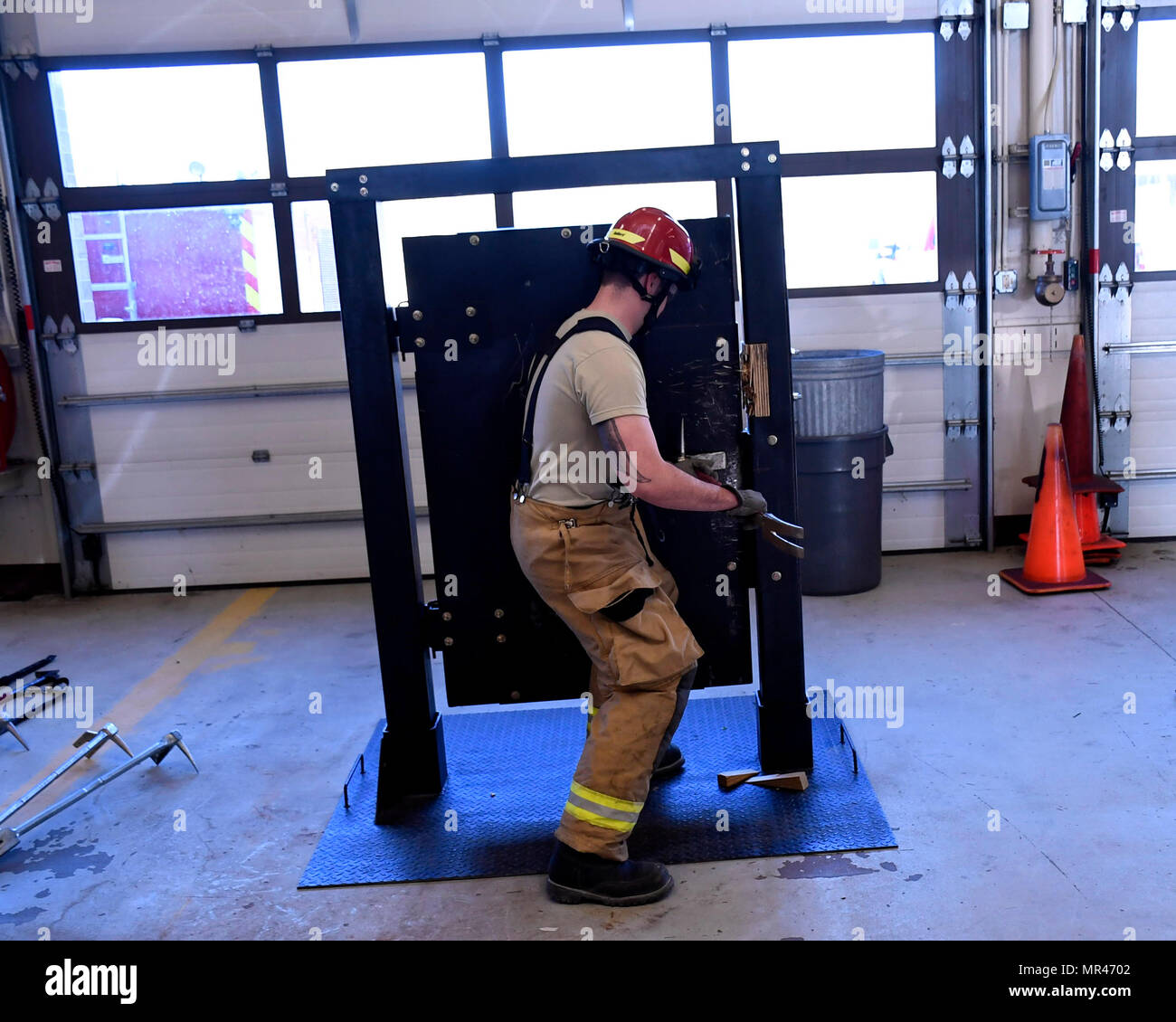 Time saving techniques hi-res stock photography and images - Alamy