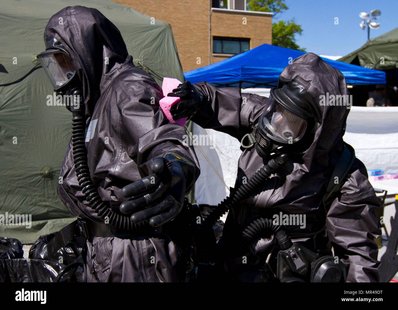 U.S. Army Reserve Soldiers assigned to the 414th chemical, biological ...