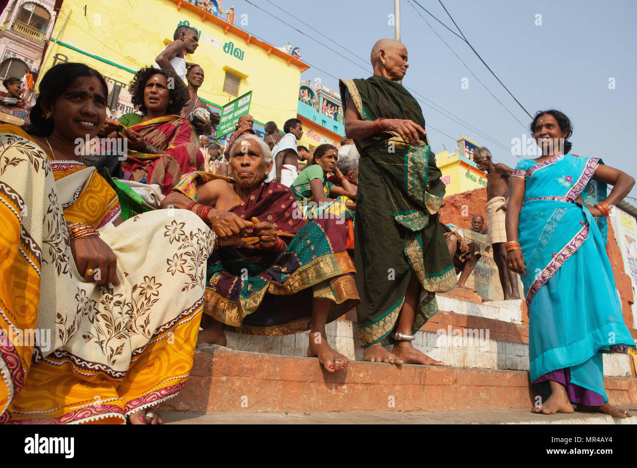 Varanasi kedar ghat hi-res stock photography and images - Alamy