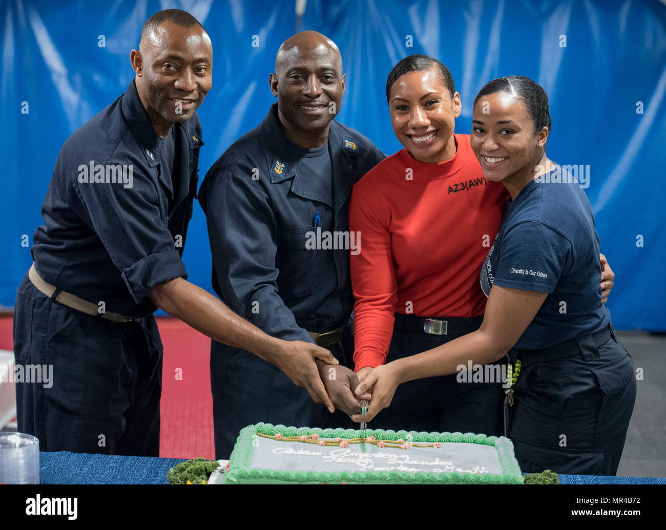 170506-N-FE442-104 ARABIAN GULF (May 6, 2017) Left to right, Lt ...