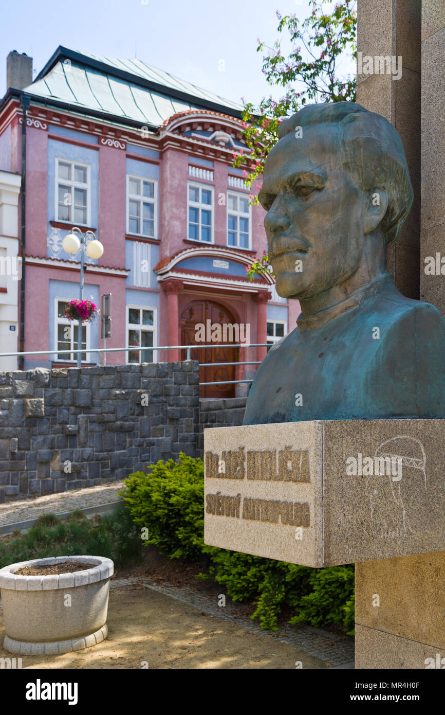 antrolopog Aleš hrdlička a jeho muzeum, město Humpolec, kraj Vysocina ...
