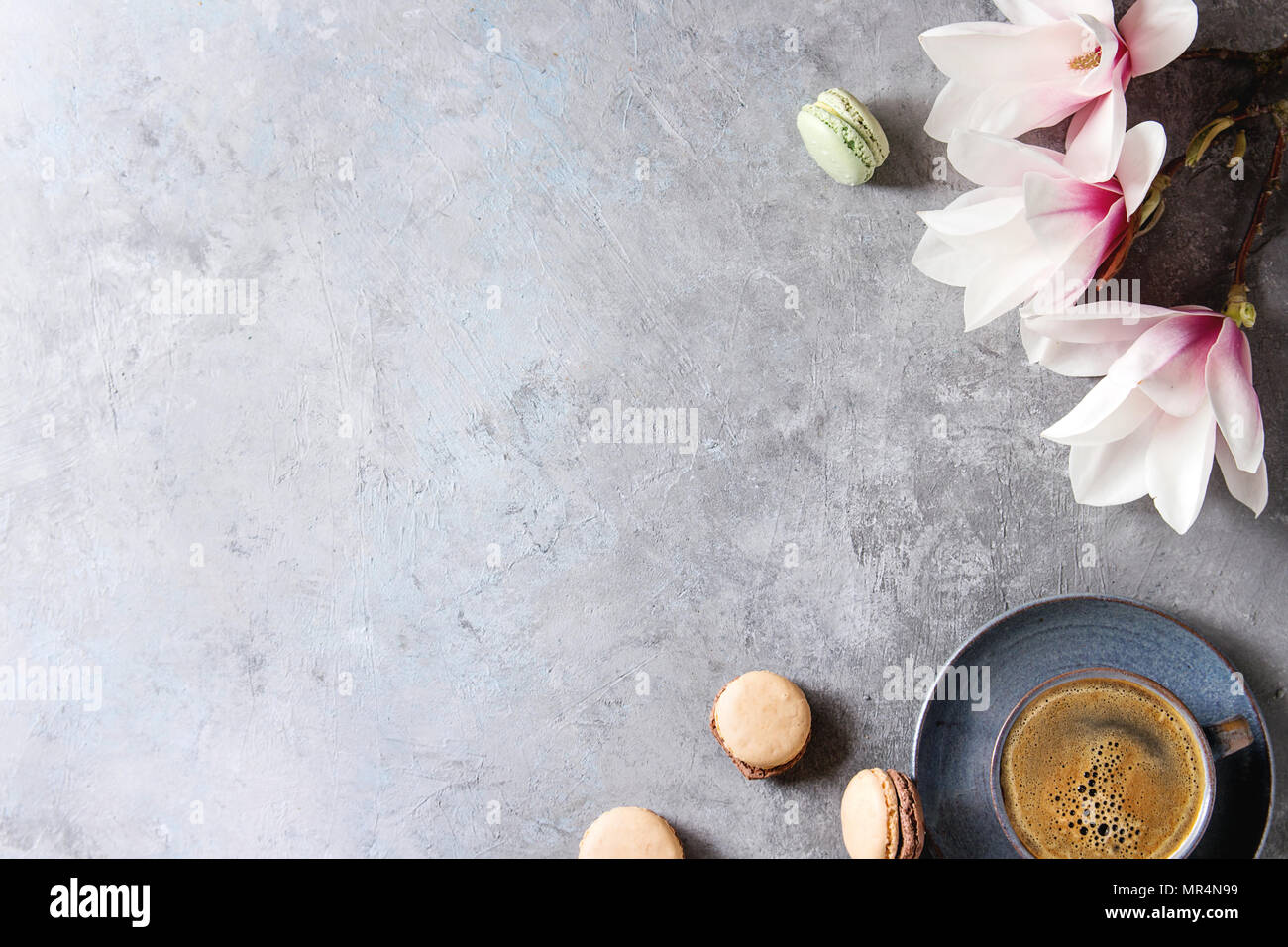 Coffee with spring flowers Stock Photo - Alamy