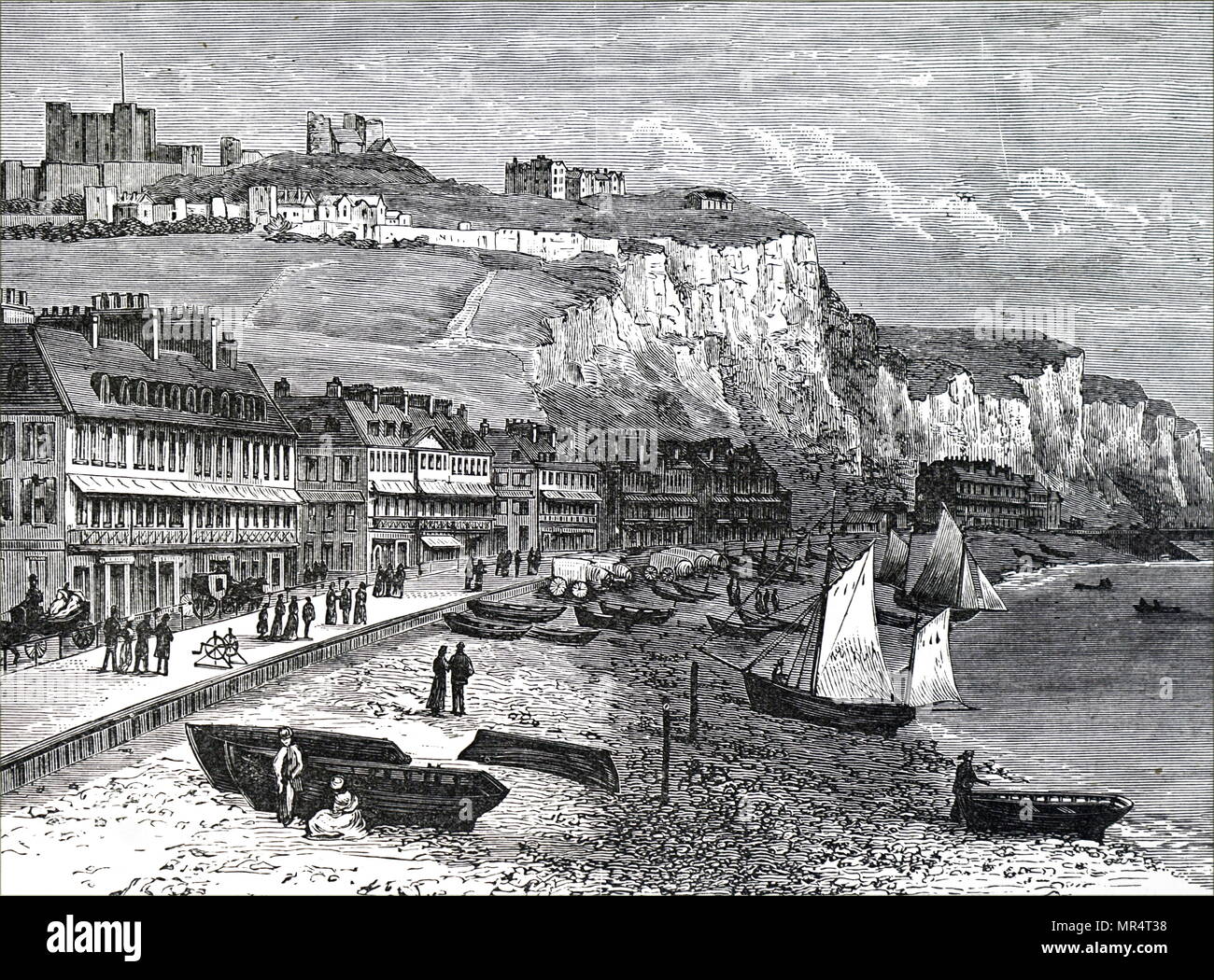 Dover castle sea hi-res stock photography and images - Alamy