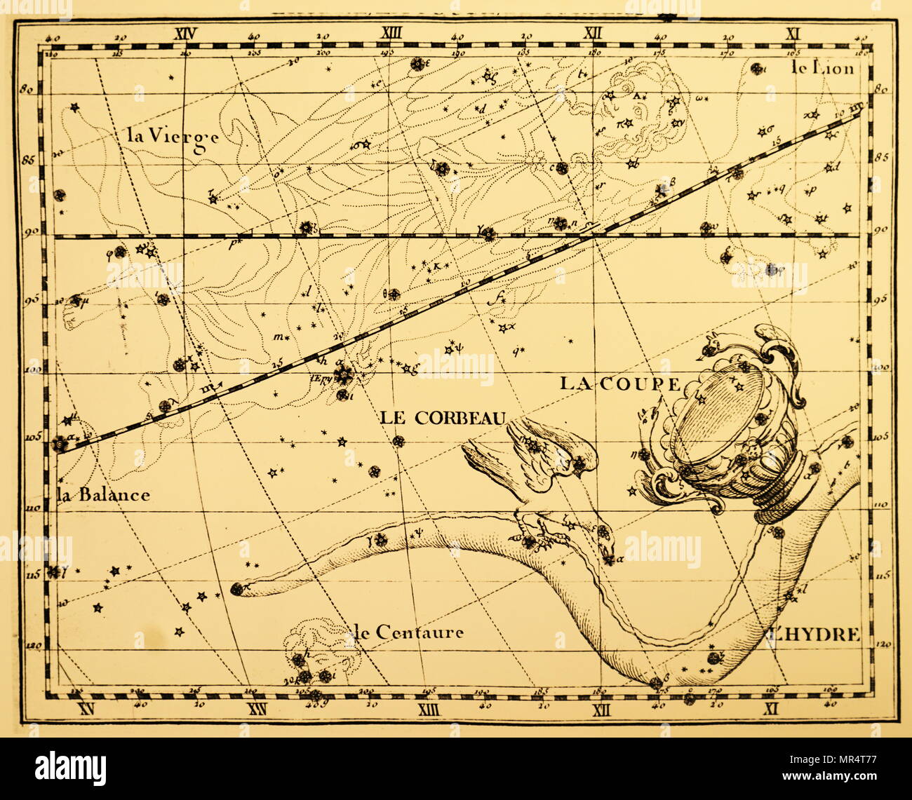 Hydra mythology hi-res stock photography and images - Alamy