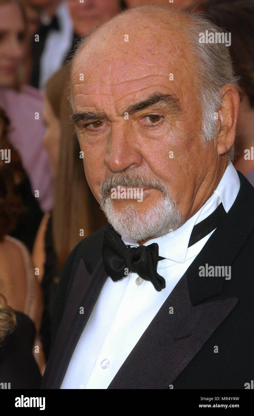 Sean Connery arriving at the 76th Academy Awards - Oscars 2004 - at the ...