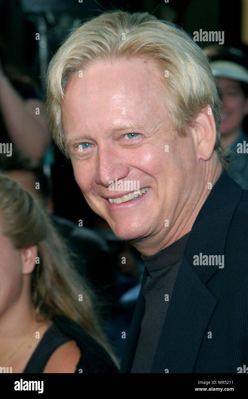 Bruce Davison arriving at the premiere of " Serving Sara " at the ...