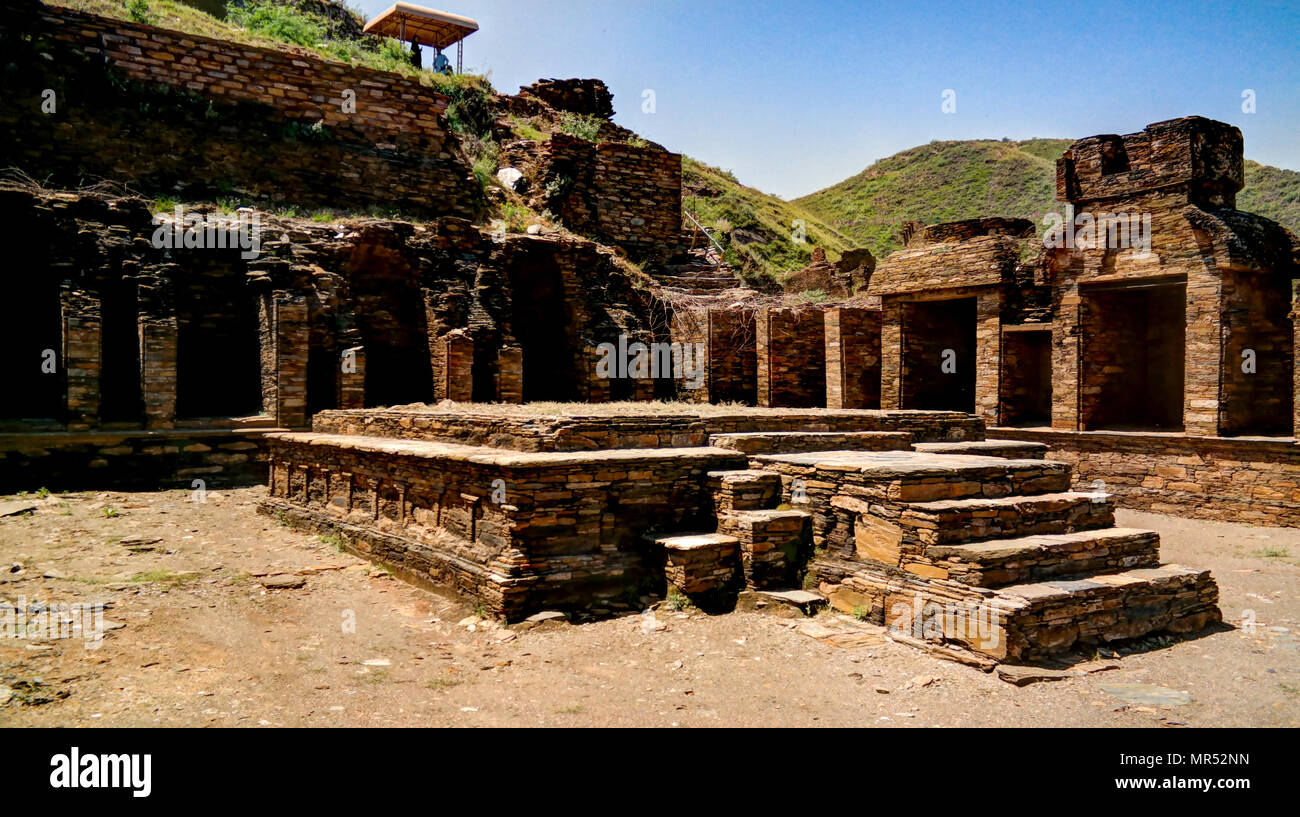 Parthian architecture hi-res stock photography and images - Alamy