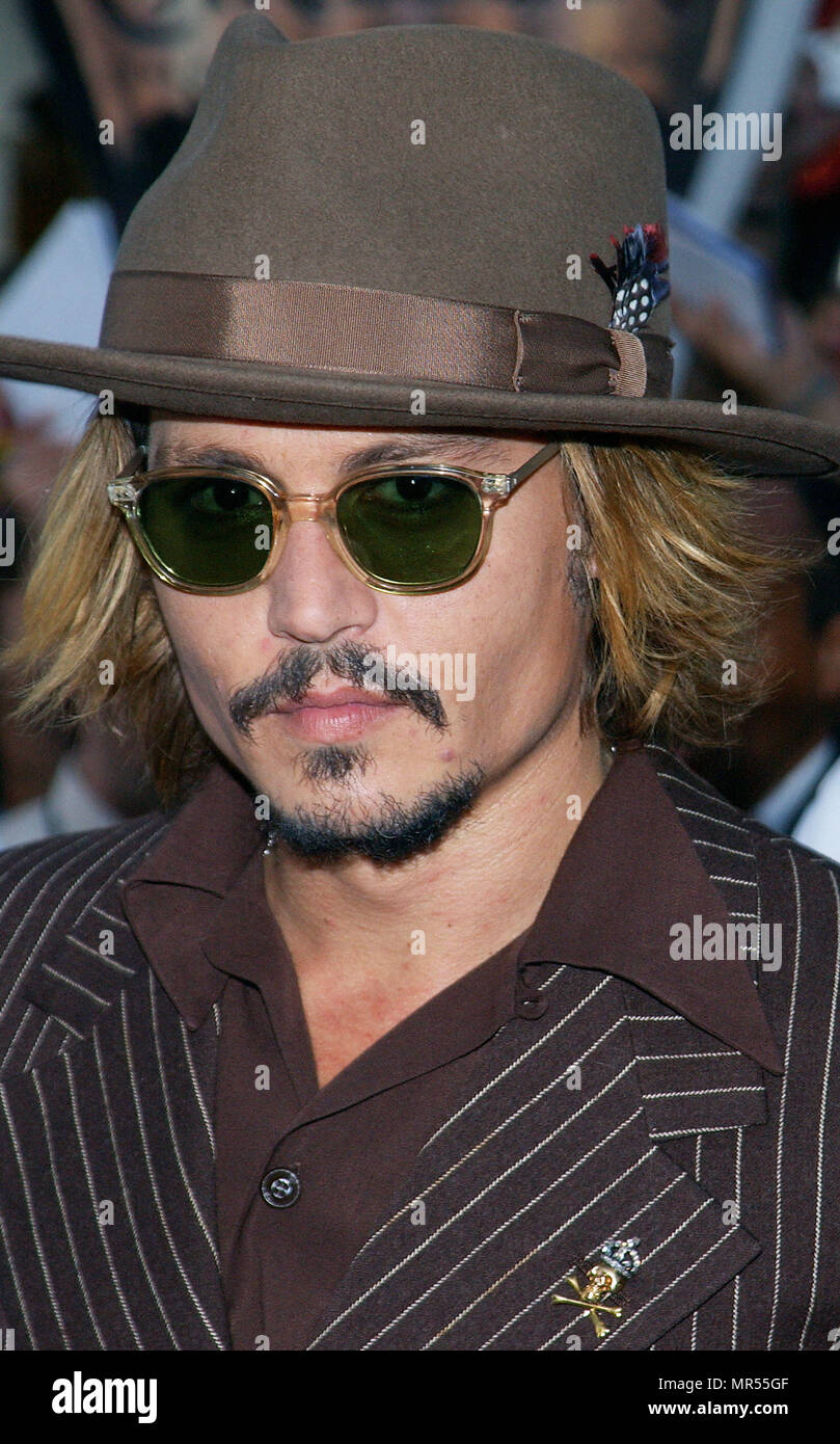Johnny Depp arriving at Pirate of the Caribbean: The Curse of the Black ...