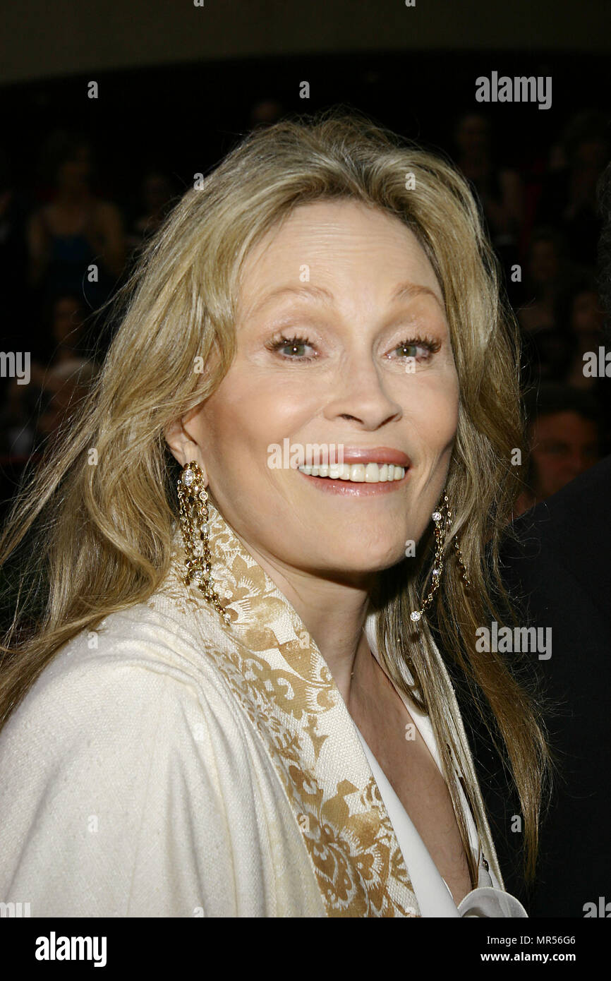 Dunawayfaye1 red carpet event hi-res stock photography and images - Alamy