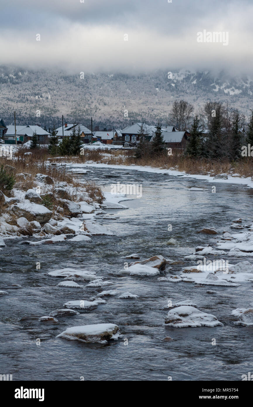 Cold mountain stream flows hi-res stock photography and images - Alamy